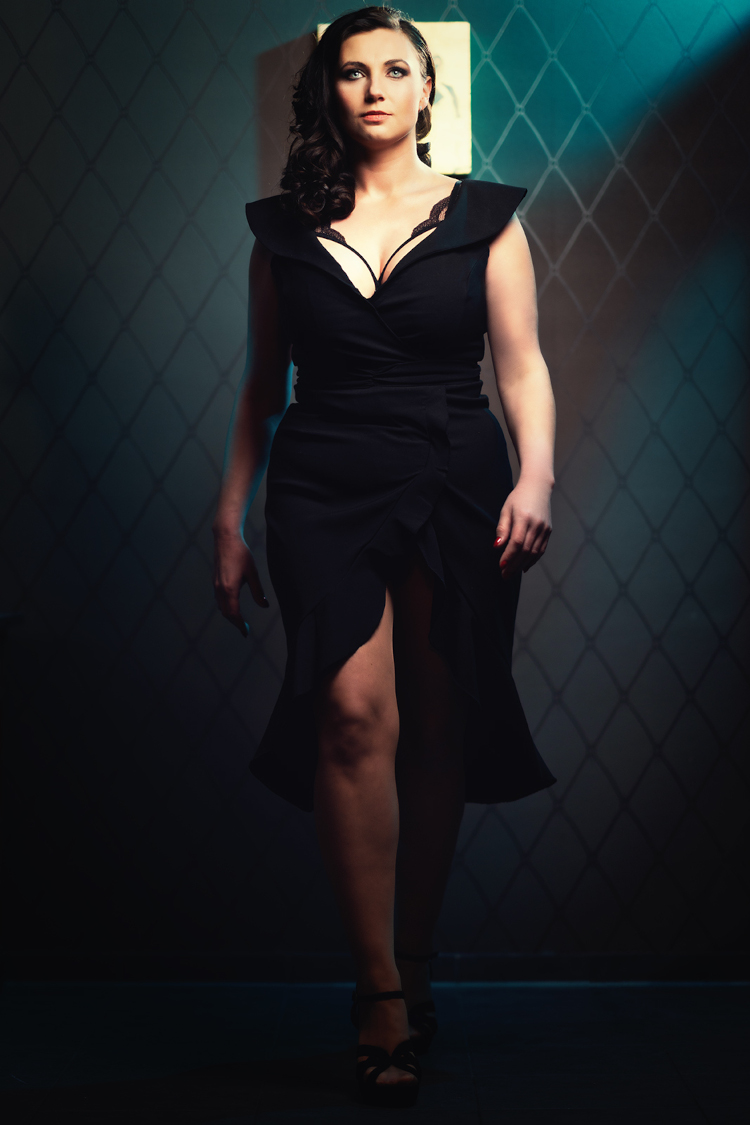 Lady Alexa Wolf im Interview – Domina und Herrin in Berlin