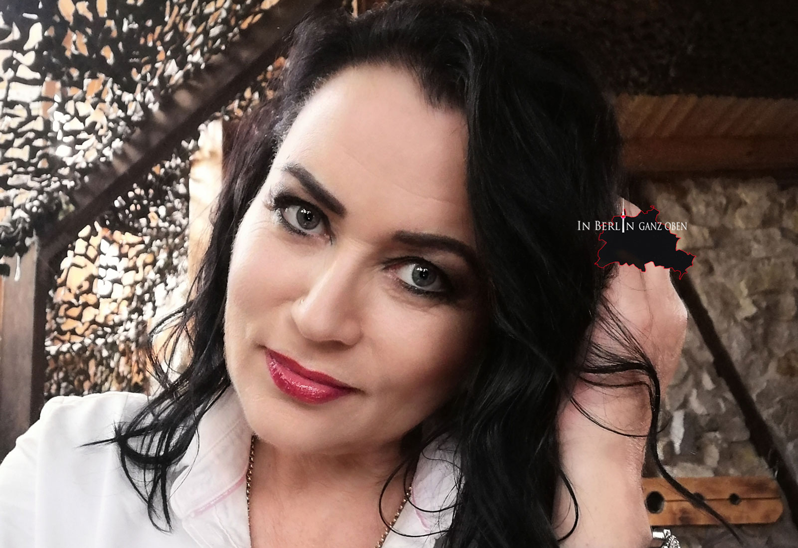 Lady Pascal im Interview – Domina & Herrin, klassische Erziehung Berlin